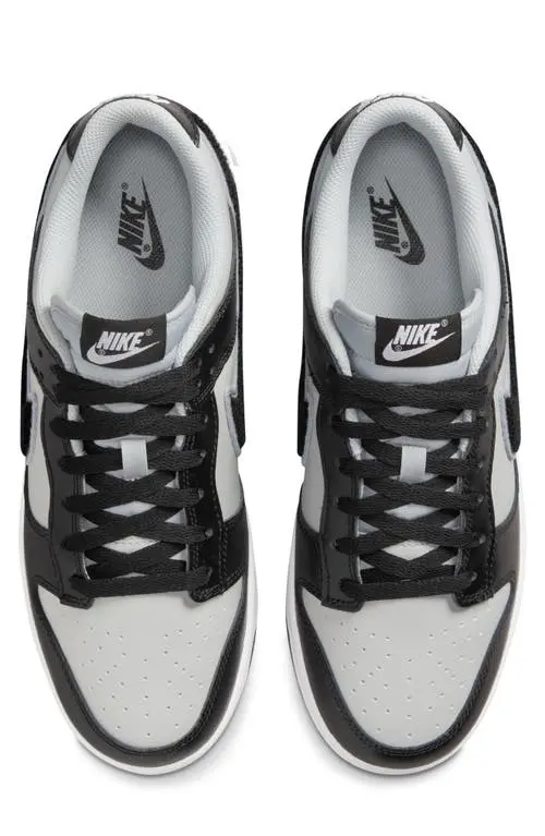 Nike Dunk Low Top Sneakers