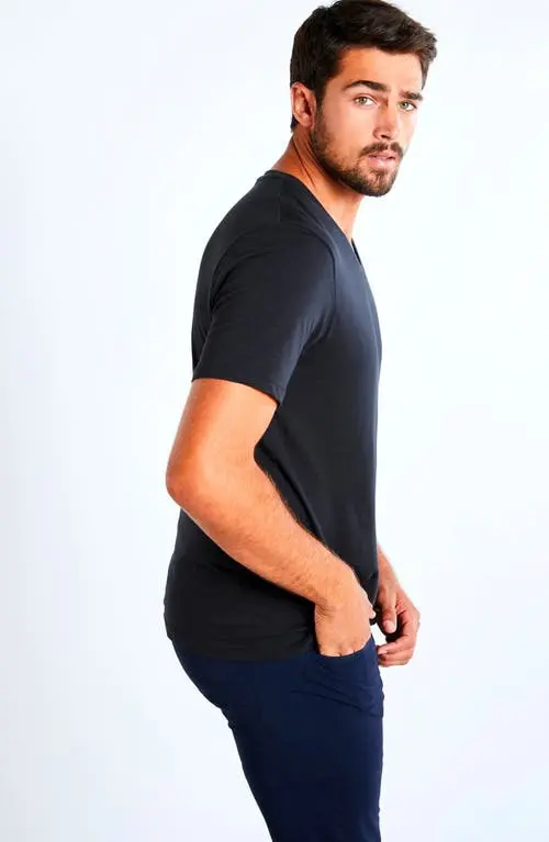 Anatomie Vince V-neck T-shirt - Black