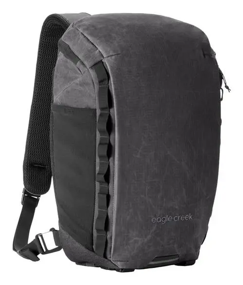 EAGLE CREEK Explore Sling Pack - Black