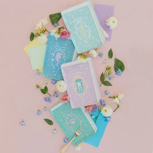 JOLLITY & CO Book Club Book Die-cut Dinner Plates