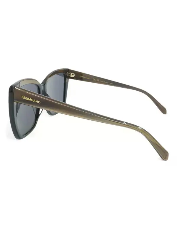 FERRAGAMO Oversized Frame Sunglasses