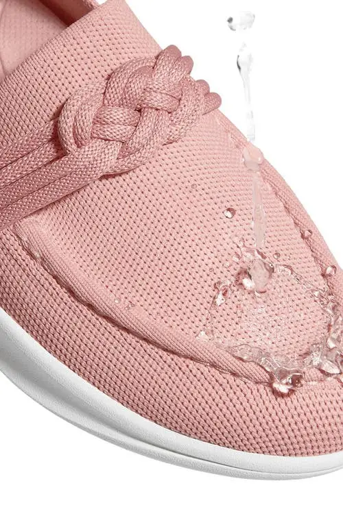 Vivaia Round-toe Sneaker Loafers