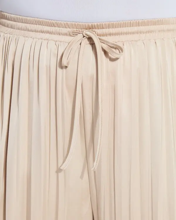 Lyssé Packable Pleated Palazzo Pants