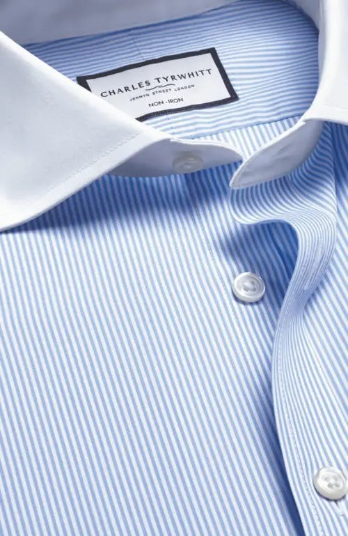 CHARLES TYRWHITT Cutaway Collar Non-iron Bengal Stripe Winchester Shirt