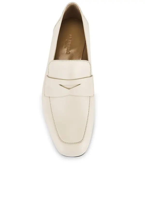 Le Monde Beryl Placket Loafer