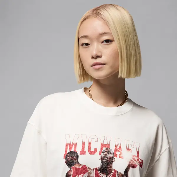 JORDAN Oversized Short-sleeve Graphic T-shirt