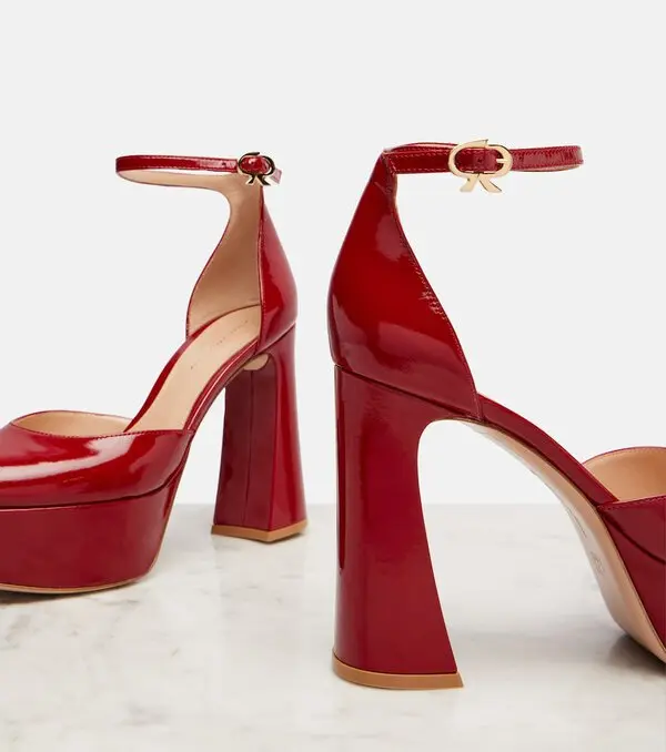 GIANVITO ROSSI Hilary 100 Patent Leather Platform Pumps - Red