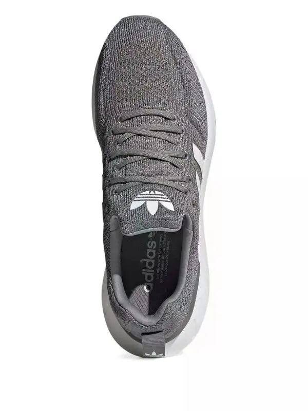 Adidas Swift Run 22 Sneakers