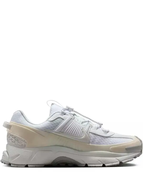 Nike Zoom Vomero 5 Sneakers - White