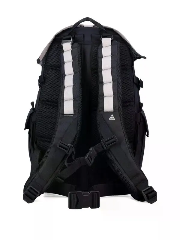 Nike Daymax” Mesh-pocket Backpack - Black