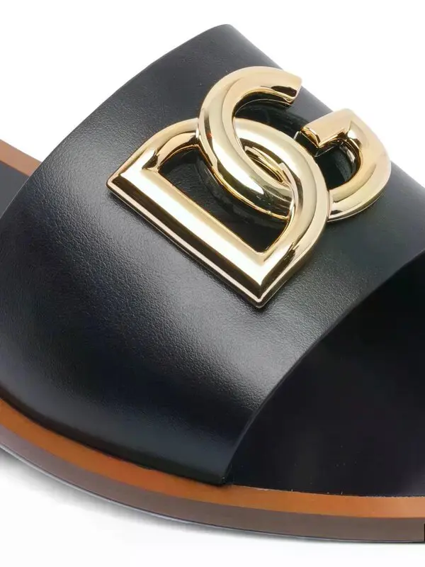Dolce & Gabbana Flat Calfskin Slide Sandals With Dg Logo - Black