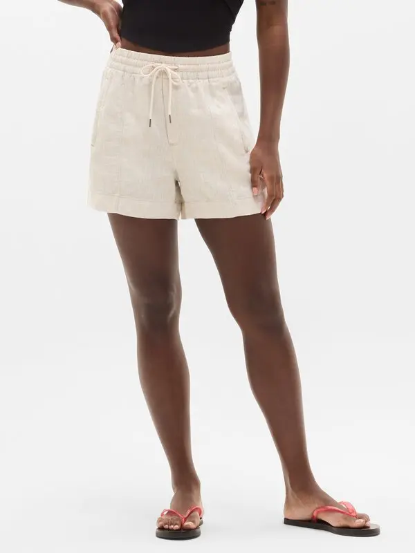 Athleta Retreat Linen Mid Rise 4" Short - Undyed