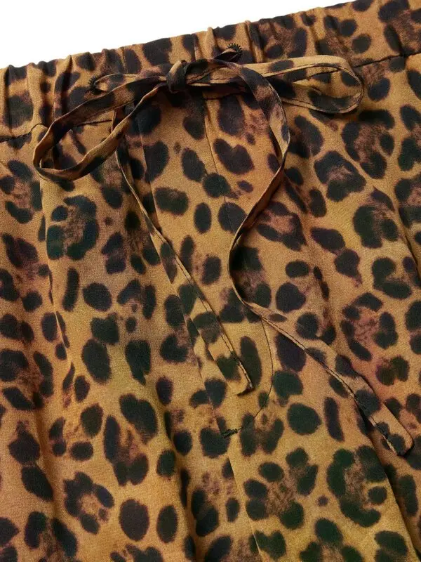 Valentino Garavani Animalier Crepe De Chine Shorts