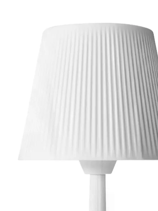 VESTA Embossed Table Lamp