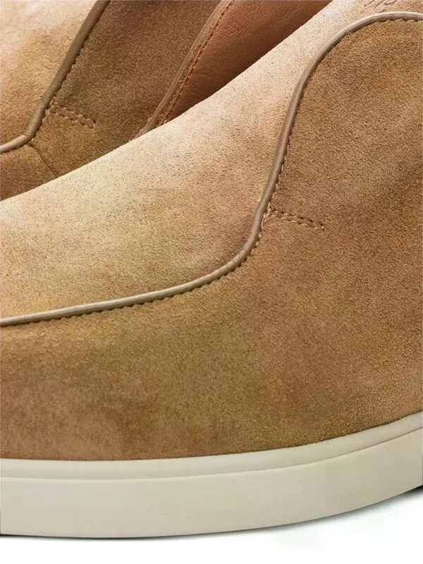 POCHE PARIS Suede Loafers