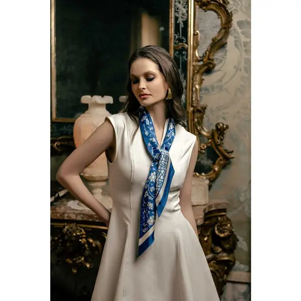 ELIZABETTA Lorettaskinny Silk Scarf - Blue