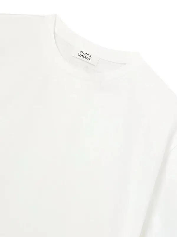 STUDIO TOMBOY Crew-neck T-shirt