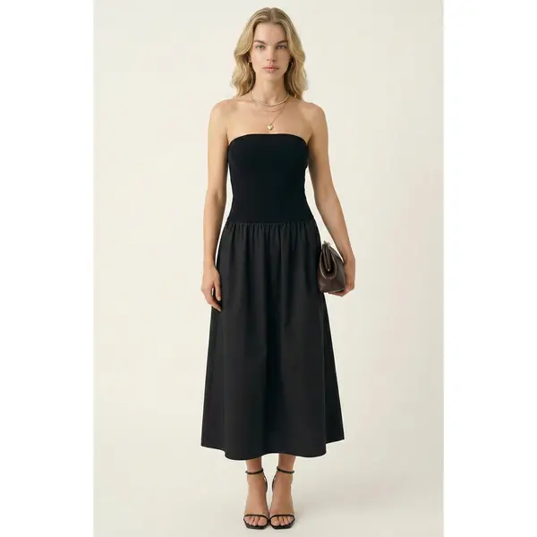 MODENAIRE Strapless Smocked Bodice Midi Dress With Pockets - Black