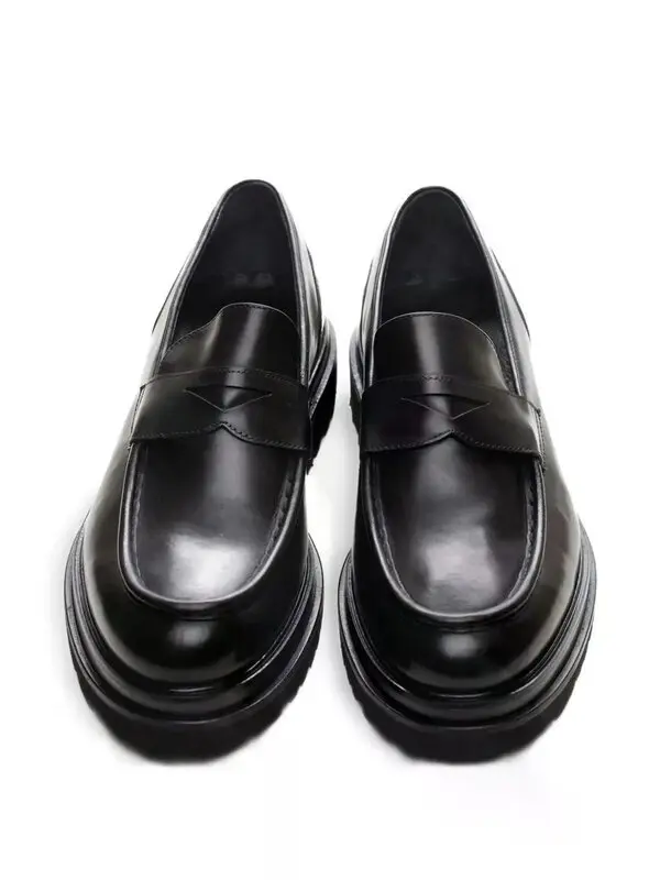 POCHE PARIS Leather Loafers
