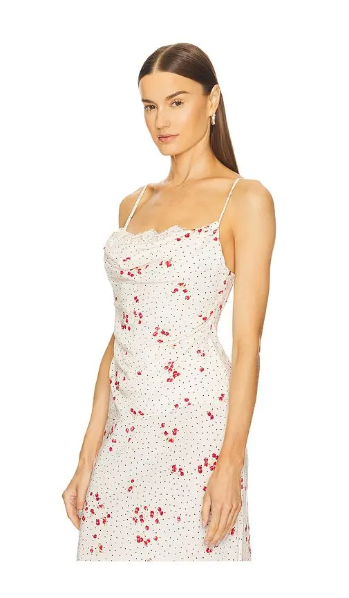 L'academie Hallie Top