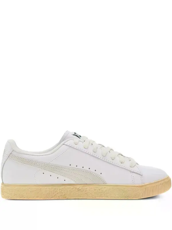 PUMA Clyde Vintage Leather Sneakers - White