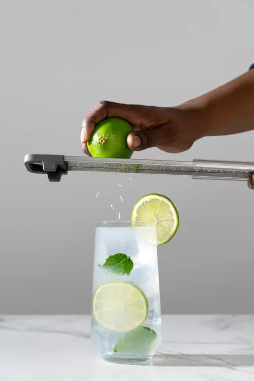 CUISIPRO Surface Glide Technology Dual Grater