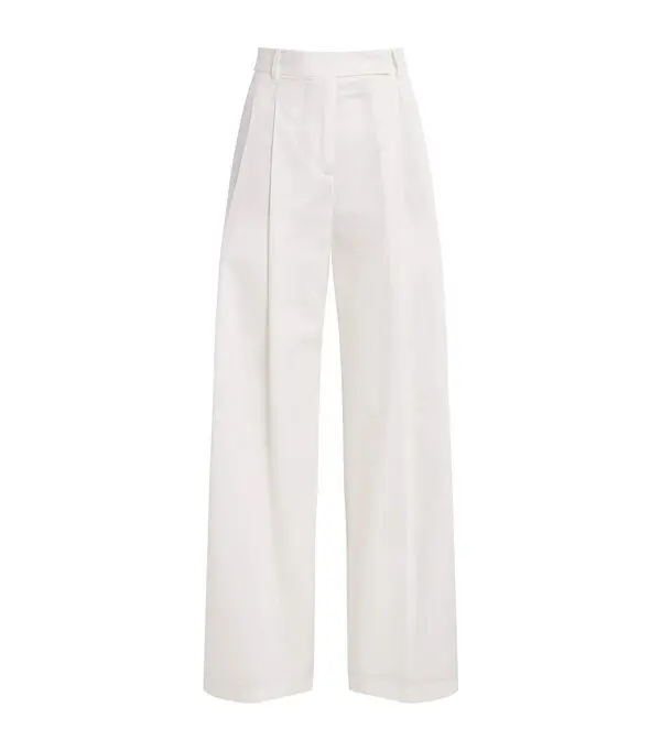 Eleventy Tailored Trousers With Pleated Detail