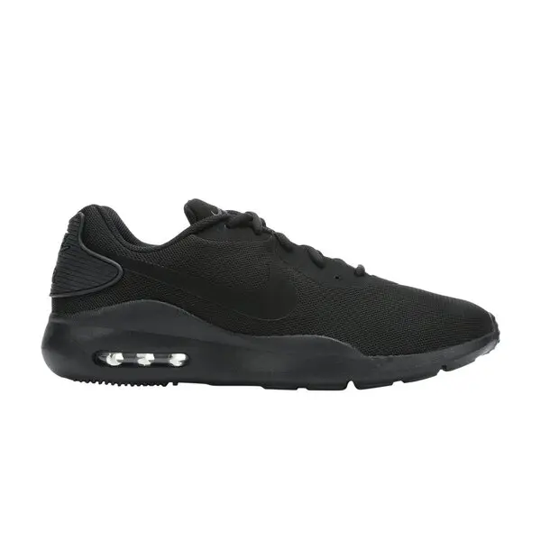 Nike Air Max Oketo Sneakers