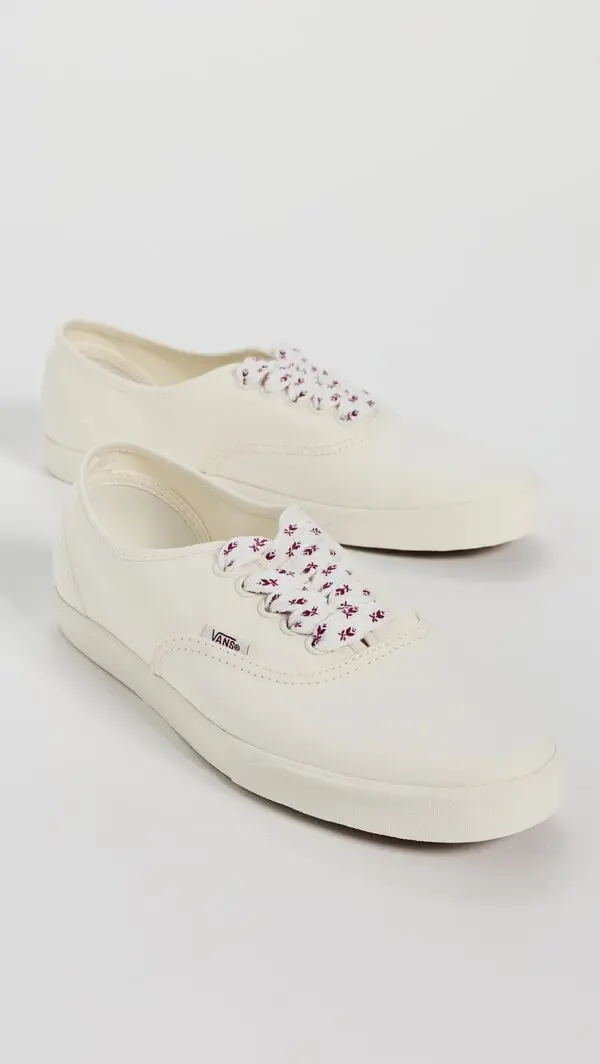 VANS Authentic Lowpro Sneakers