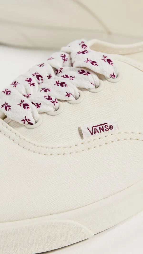 VANS Authentic Lowpro Sneakers