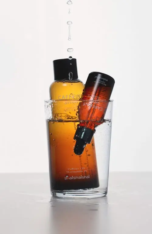 SHAISHAISHAI Caffeine Shot Blemish Toning Serum