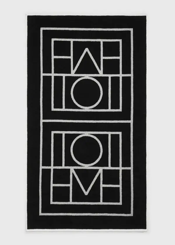 TOTEME Monogram Beach Towel Black/tofu - Black-tofu