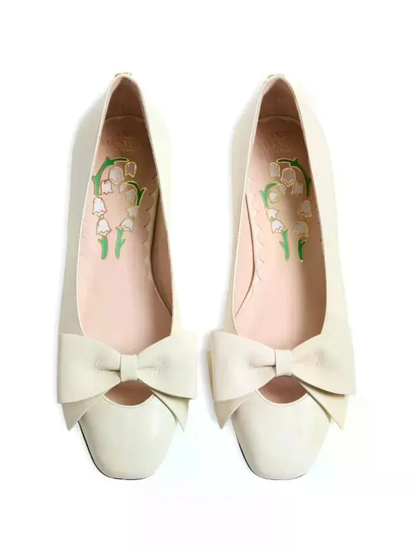 Valentino Garavani Kidskin Ballerina Flats With Bow Detail - Neutrals