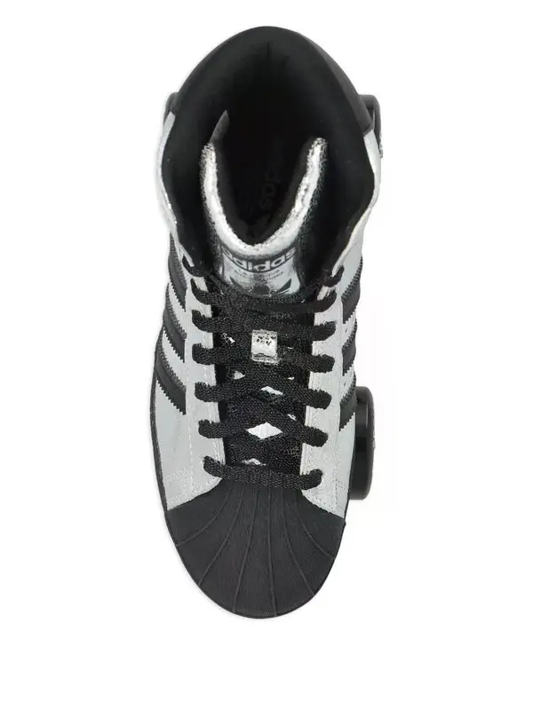 Adidas Superstar 82 Roller Skates