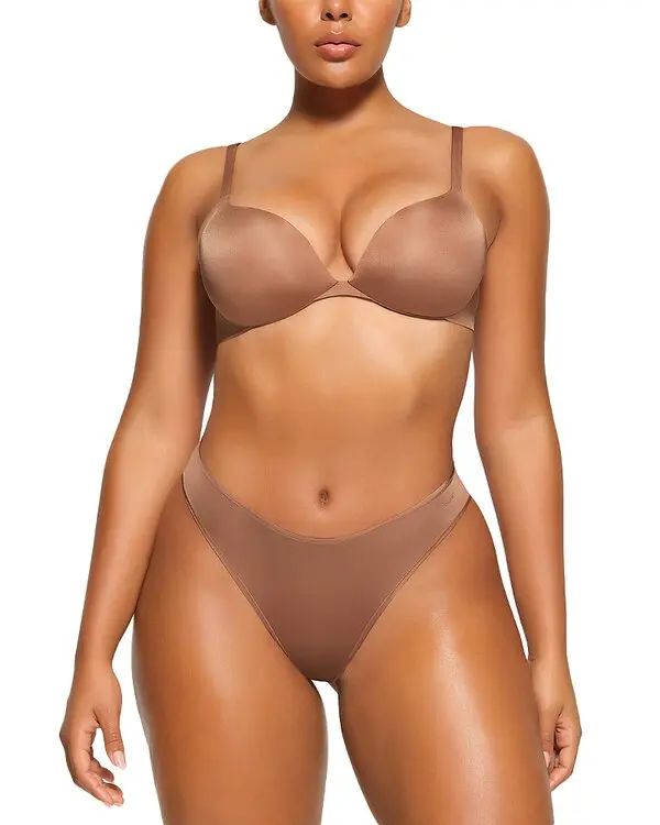 SKIMS Ultimate Push Up Plunge Bra - Sienna