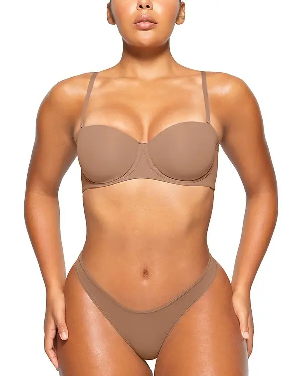 SKIMS Fits Everybody Strapless Bra - Sienna