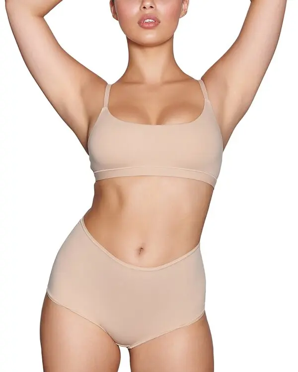 SKIMS Fits Everybody Scoop Neck Bralette - Clay
