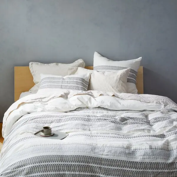 COYUCHI Lost Coast Organic Duvet Cover, King/california King