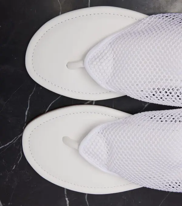 Alaïa Flex Mesh Thong Sandals - White