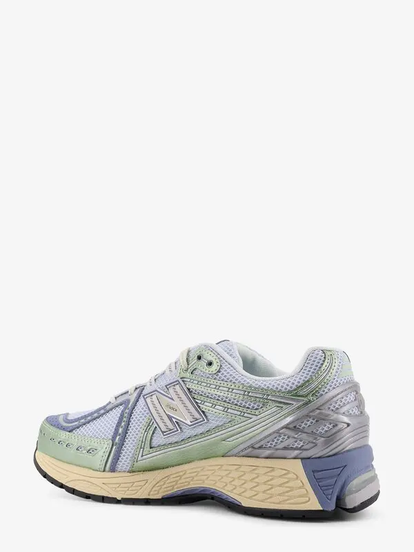 NEW BALANCE 1906r Low-top Sneakers