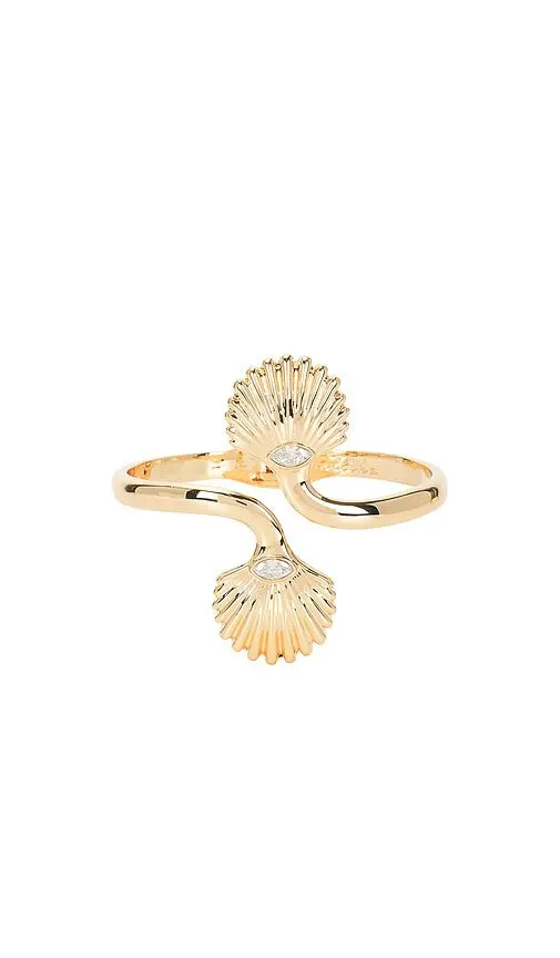 Ettika Oceanic Dream Scallop Bangle
