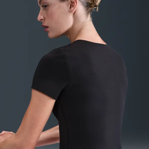 Nike Form Short-sleeve Top