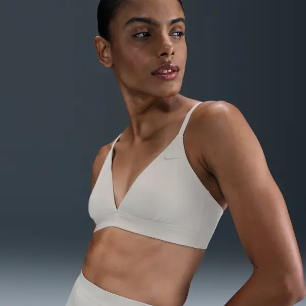 Nike Form Light-support Non-padded Triangle Sports Bra - Brown