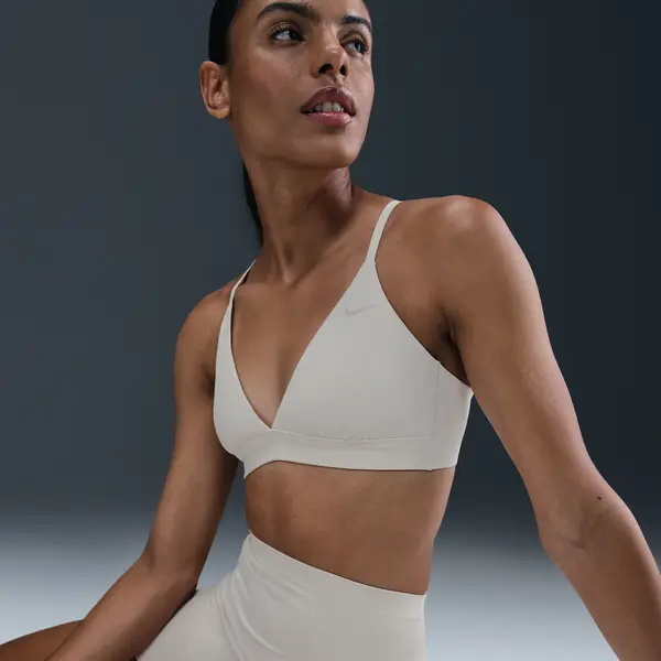 Nike Form Light-support Non-padded Triangle Sports Bra
