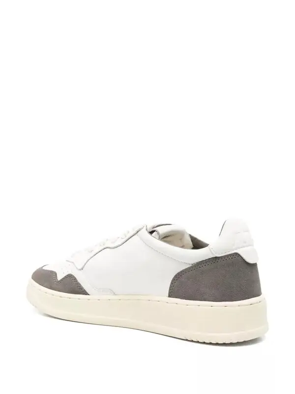 AUTRY Medalist Low Top Sneakers