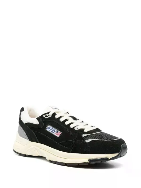 AUTRY Hyperway Sneakers - Black