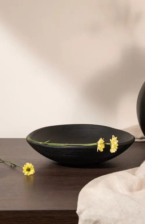 THE COLLECTIVE Shallow Bowl