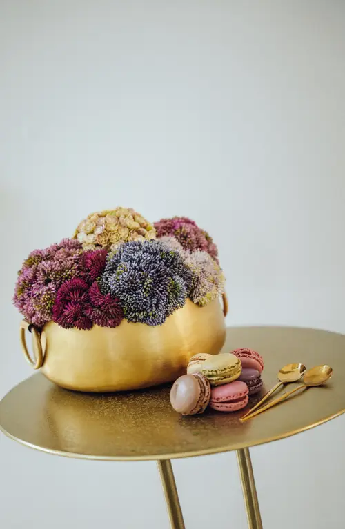 COCOBELLA Beatrix Gold Sedum Arrangement
