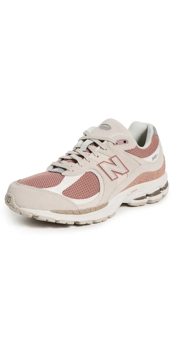NEW BALANCE 2002 Sneakers