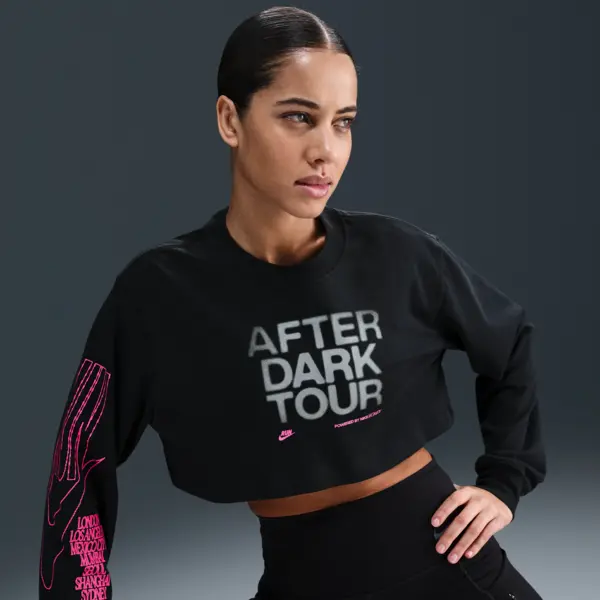 Nike After Dark Tour Oversized Long-sleeve Cropped T-shirt - Black